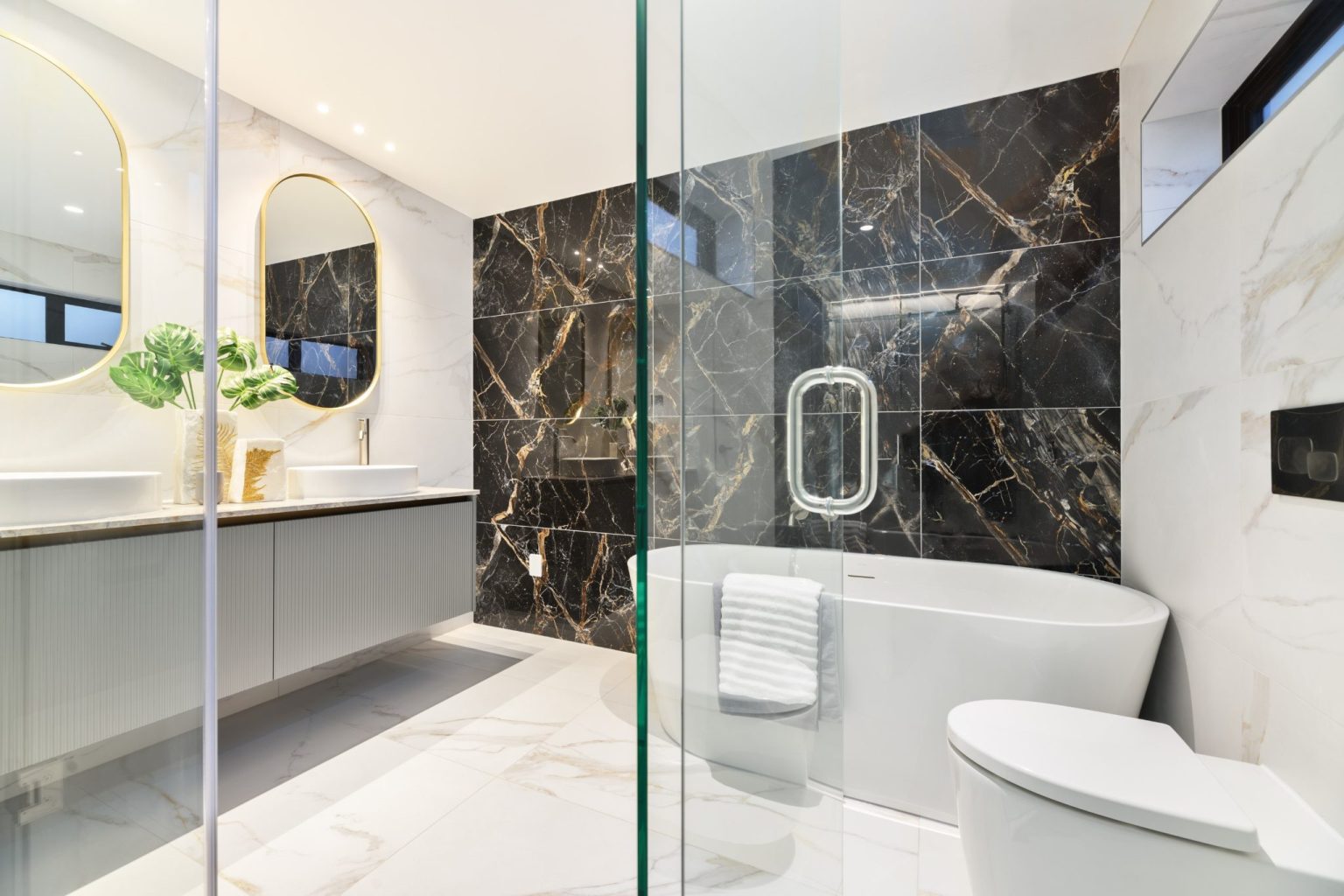 Summit Glass | Frameless Shower