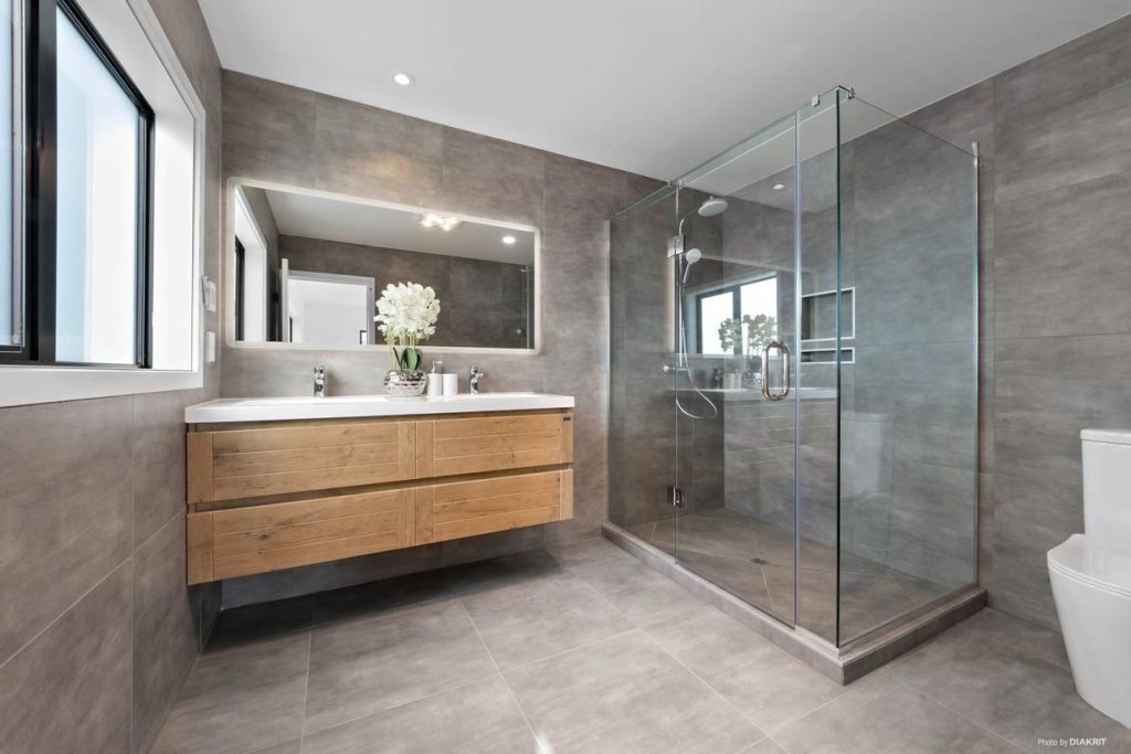 Summit Glass | Frameless Shower