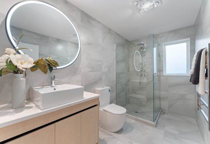 Summit Glass | Frameless Shower