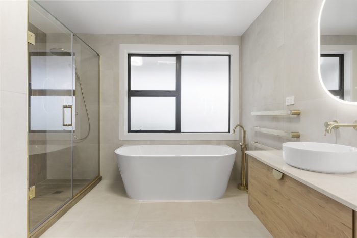 Summit Glass | Double Disc-Balustrade