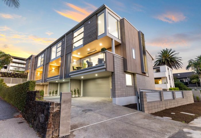 Summit Glass | Projects